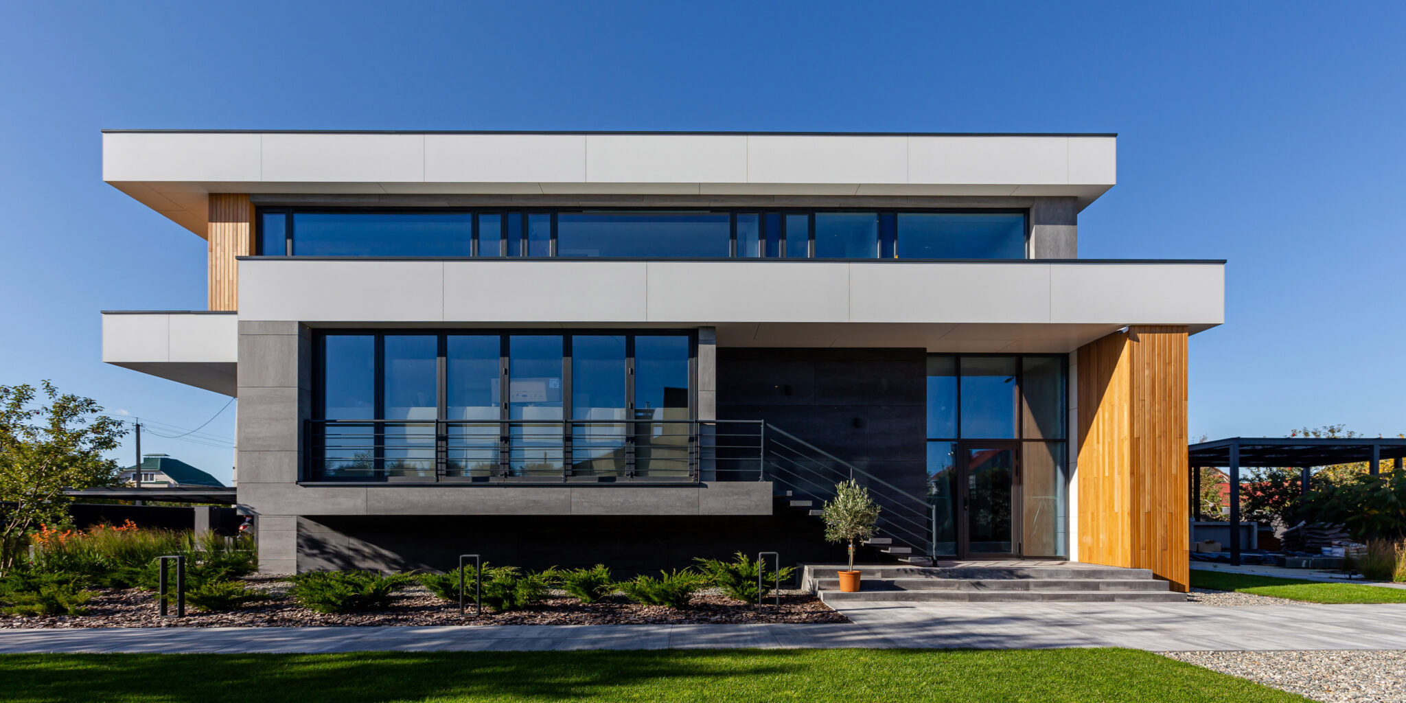 GARDEN House LEVEL80 architects